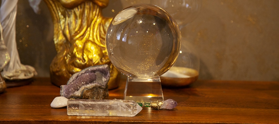 Full Life Readings - Premier Psychic Lisa